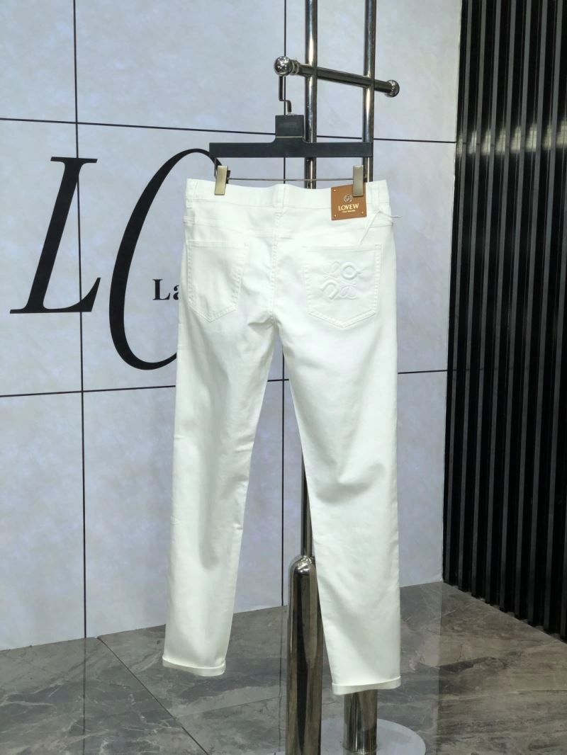 Low-cost Loewe Jeans