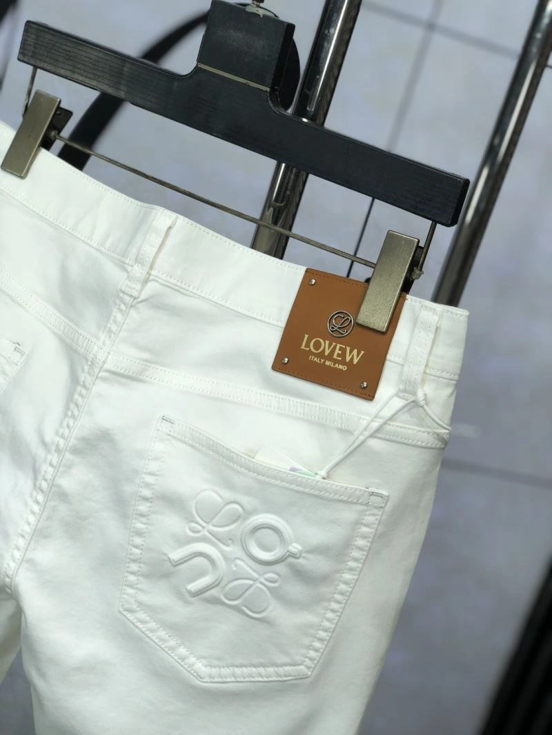 Low-cost Loewe Jeans