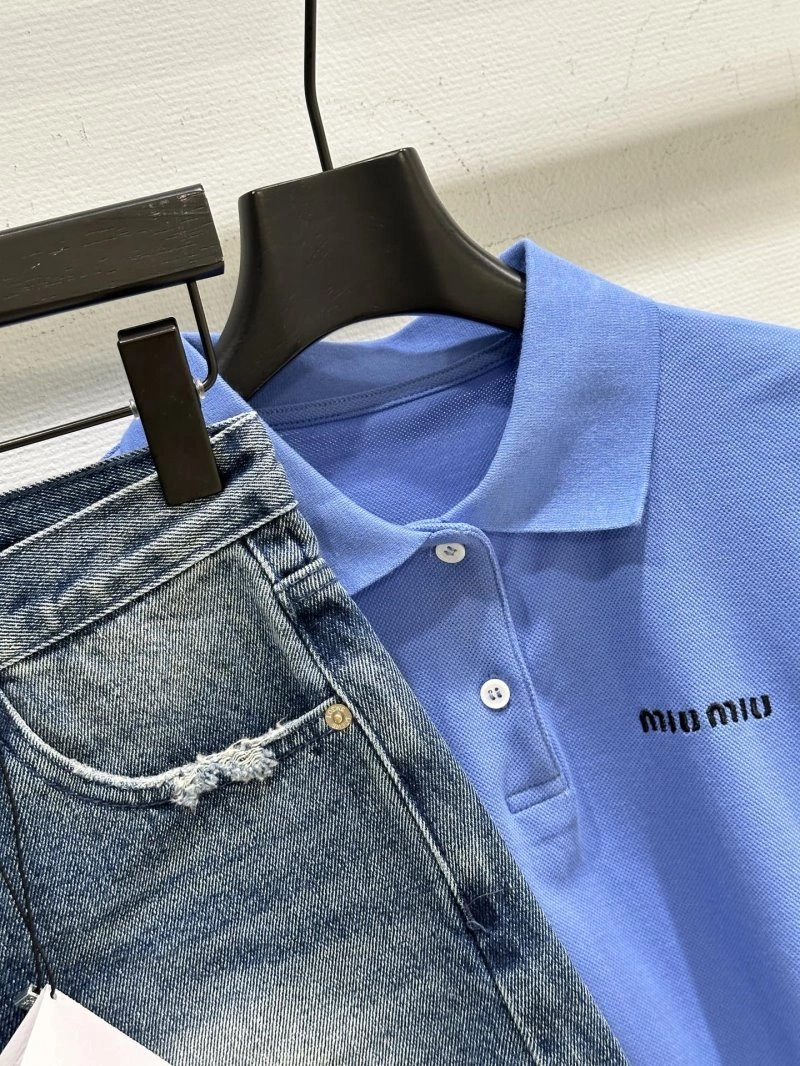 Exact replica Loewe Jeans