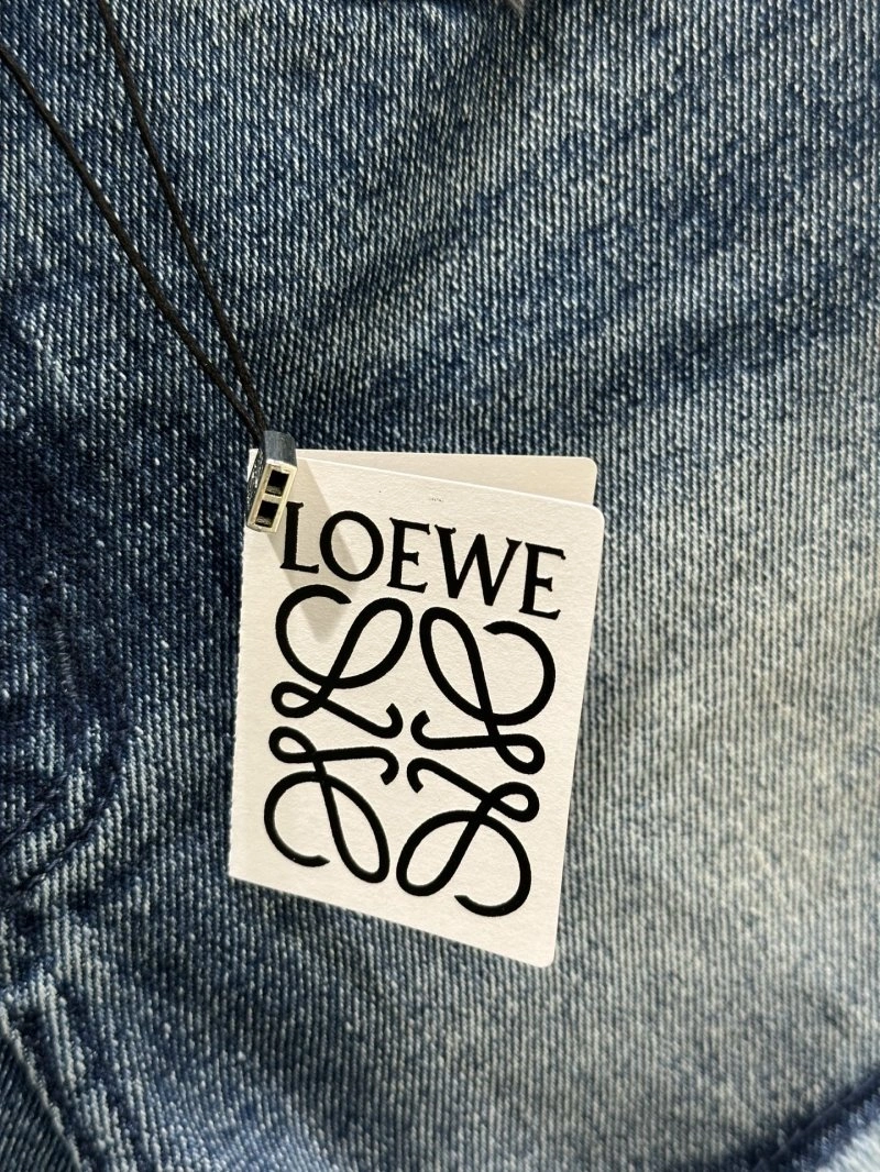 Exact replica Loewe Jeans