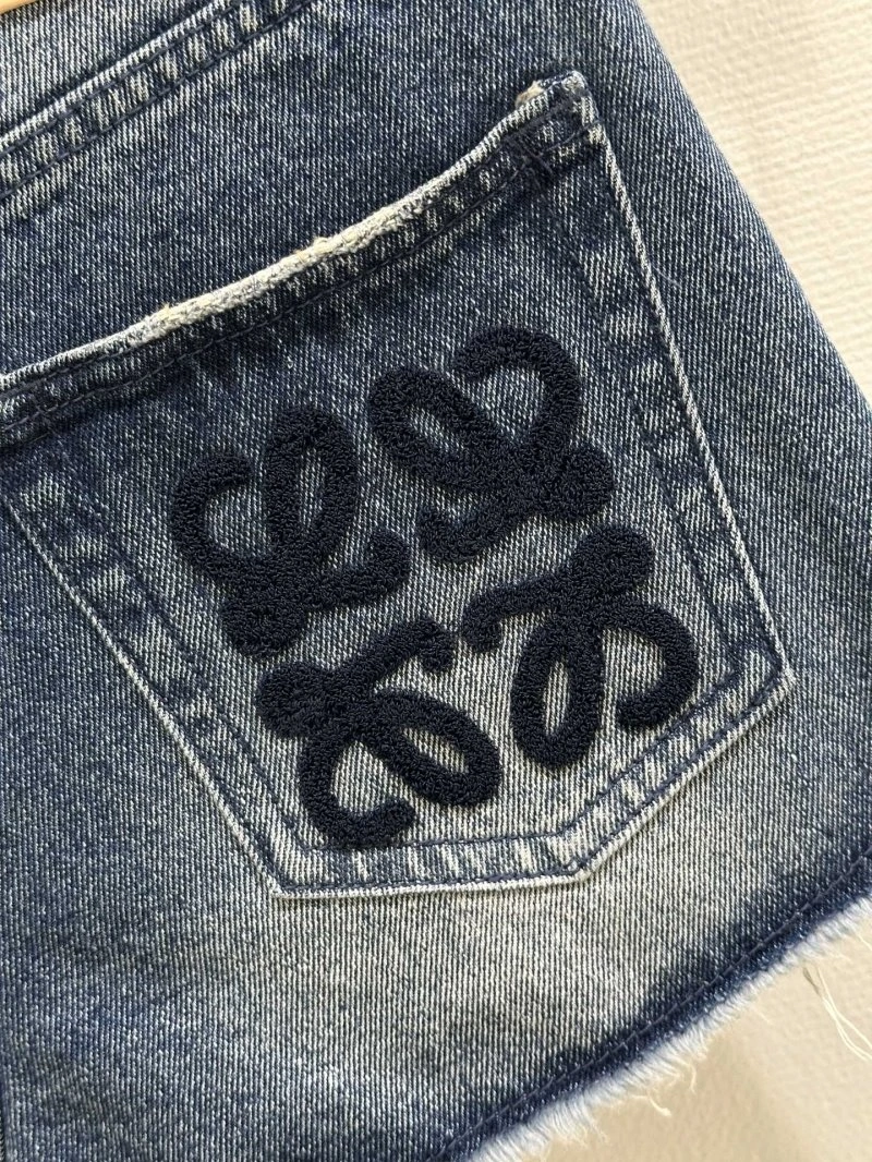 Exact replica Loewe Jeans