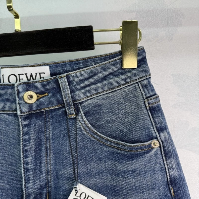 Accurate model Loewe Jeans