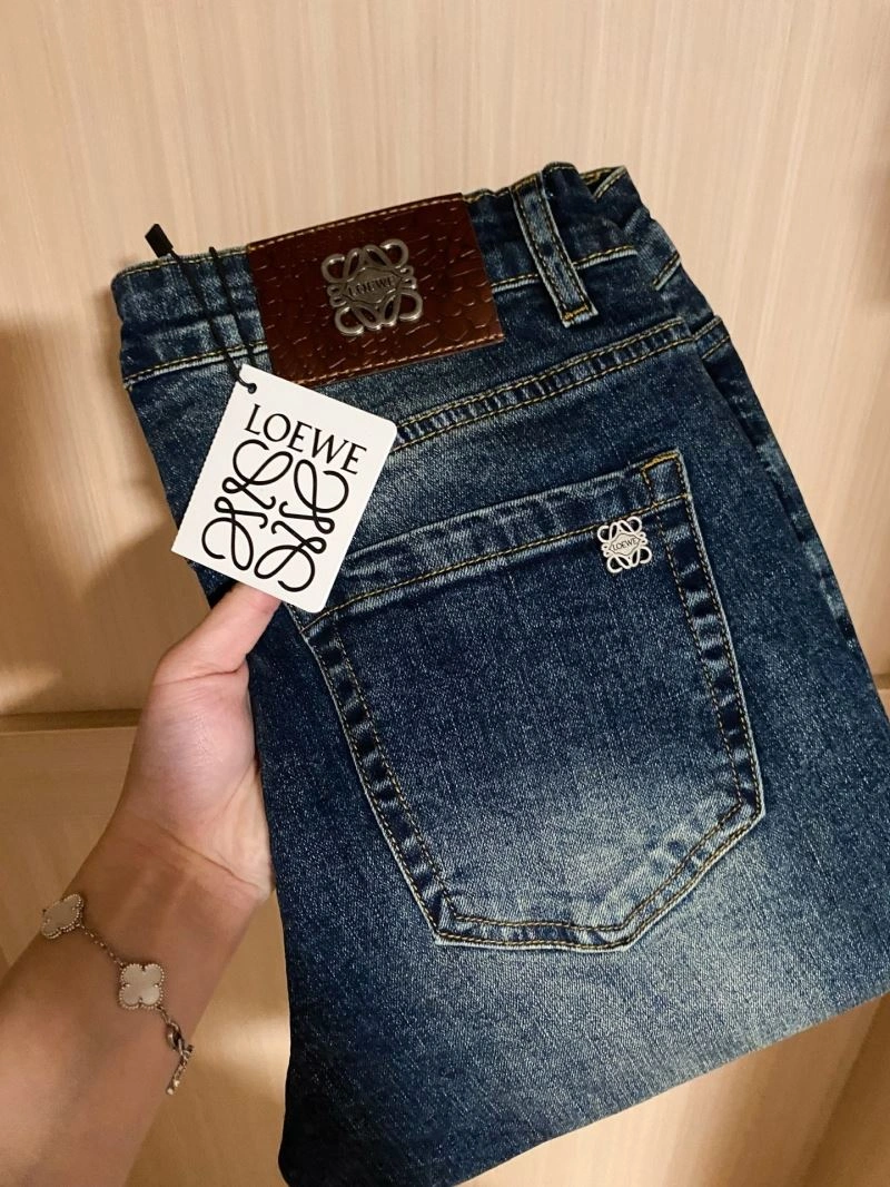 Low-cost Loewe Jeans