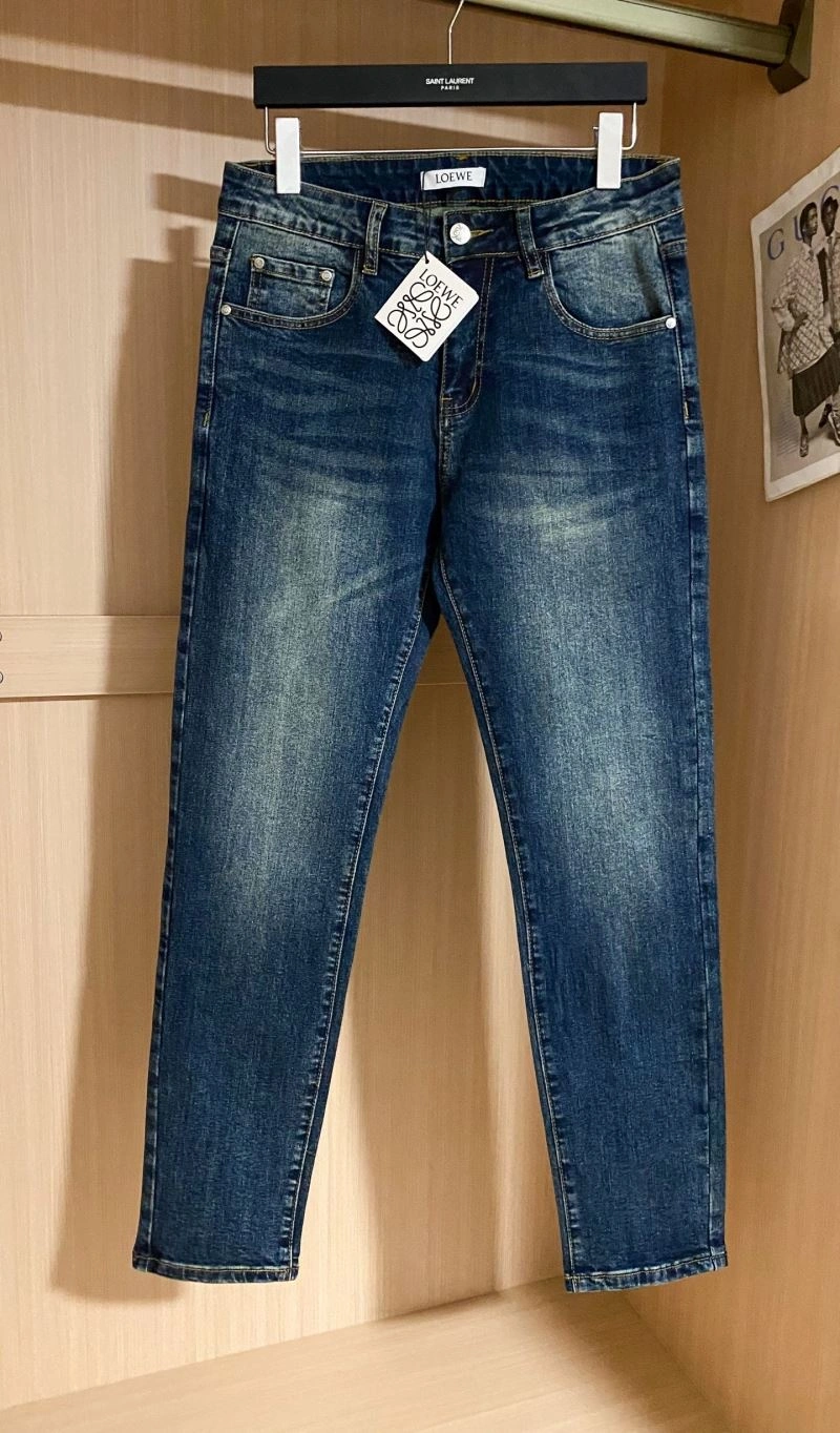 Low-cost Loewe Jeans