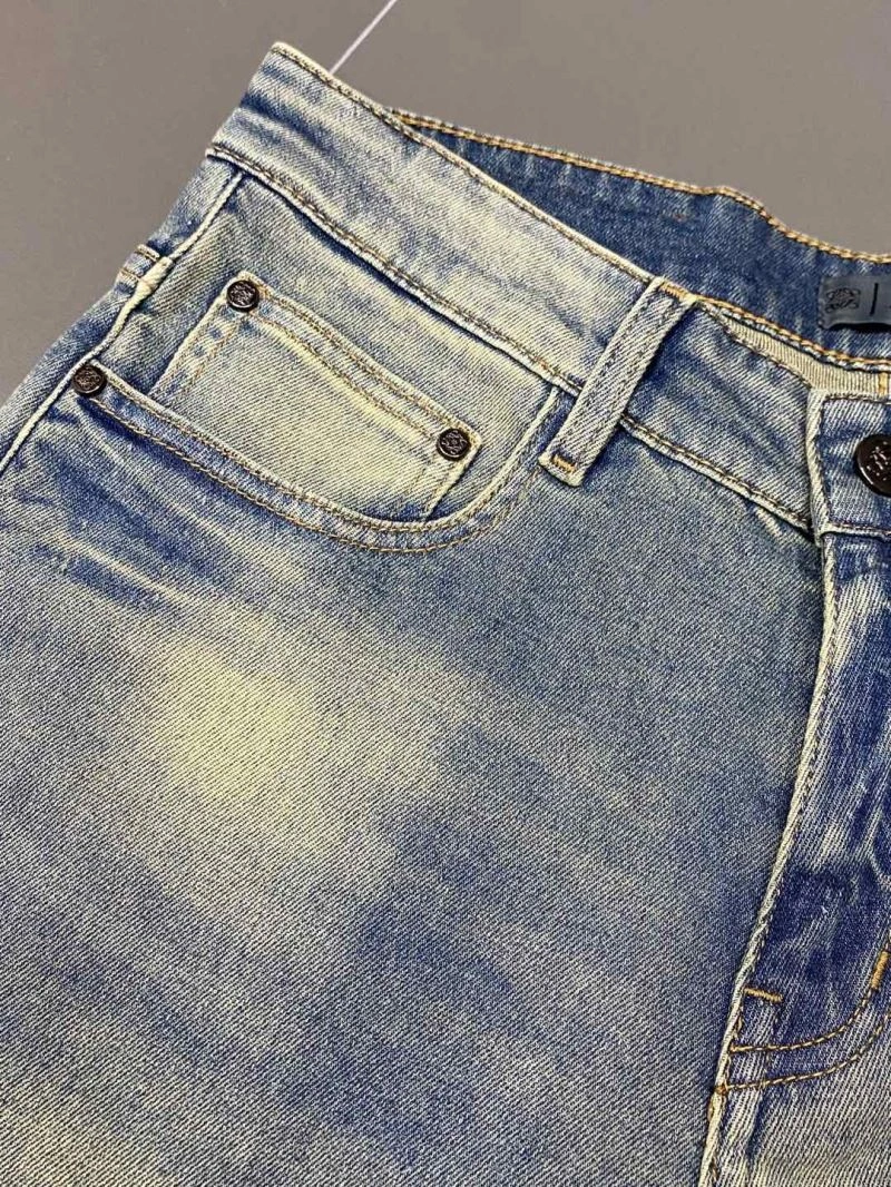 Accurate model Loewe Jeans