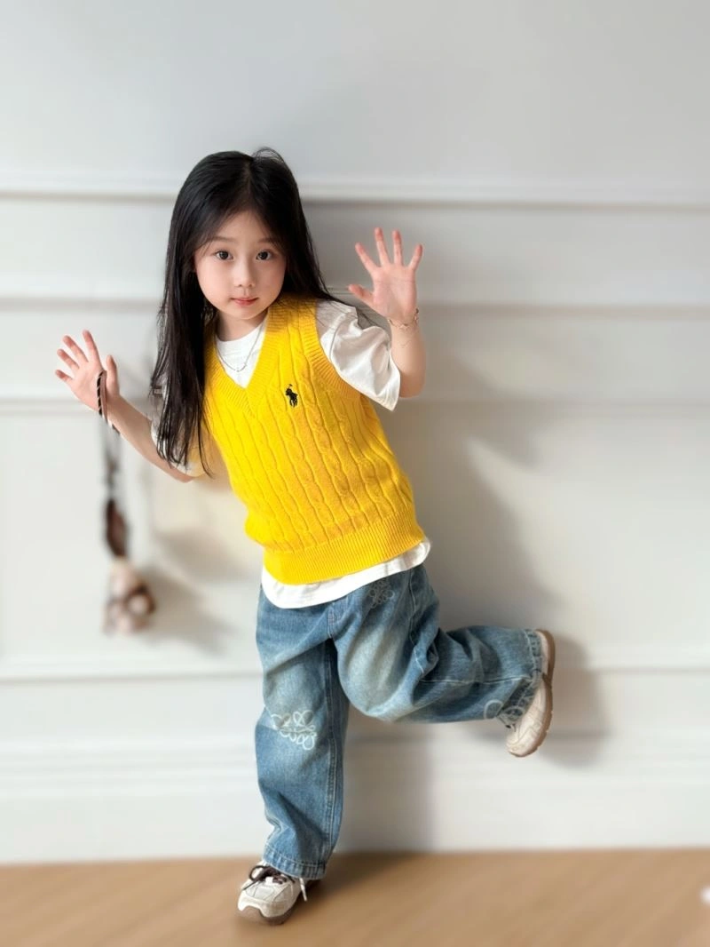 Low-cost Loewe Kids