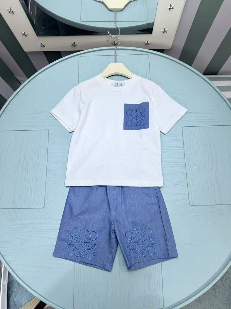 Exact replica Loewe Kids