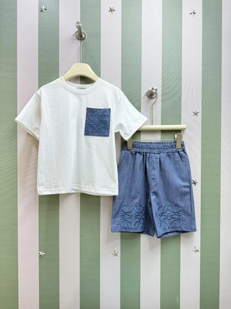 Exact replica Loewe Kids