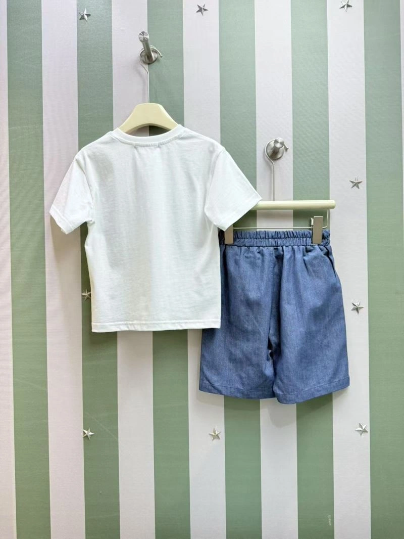 Exact replica Loewe Kids