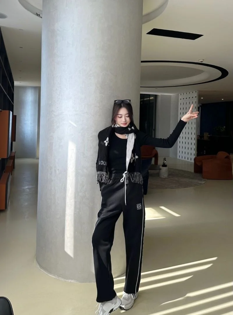 1:1 copy Loewe Long Pants