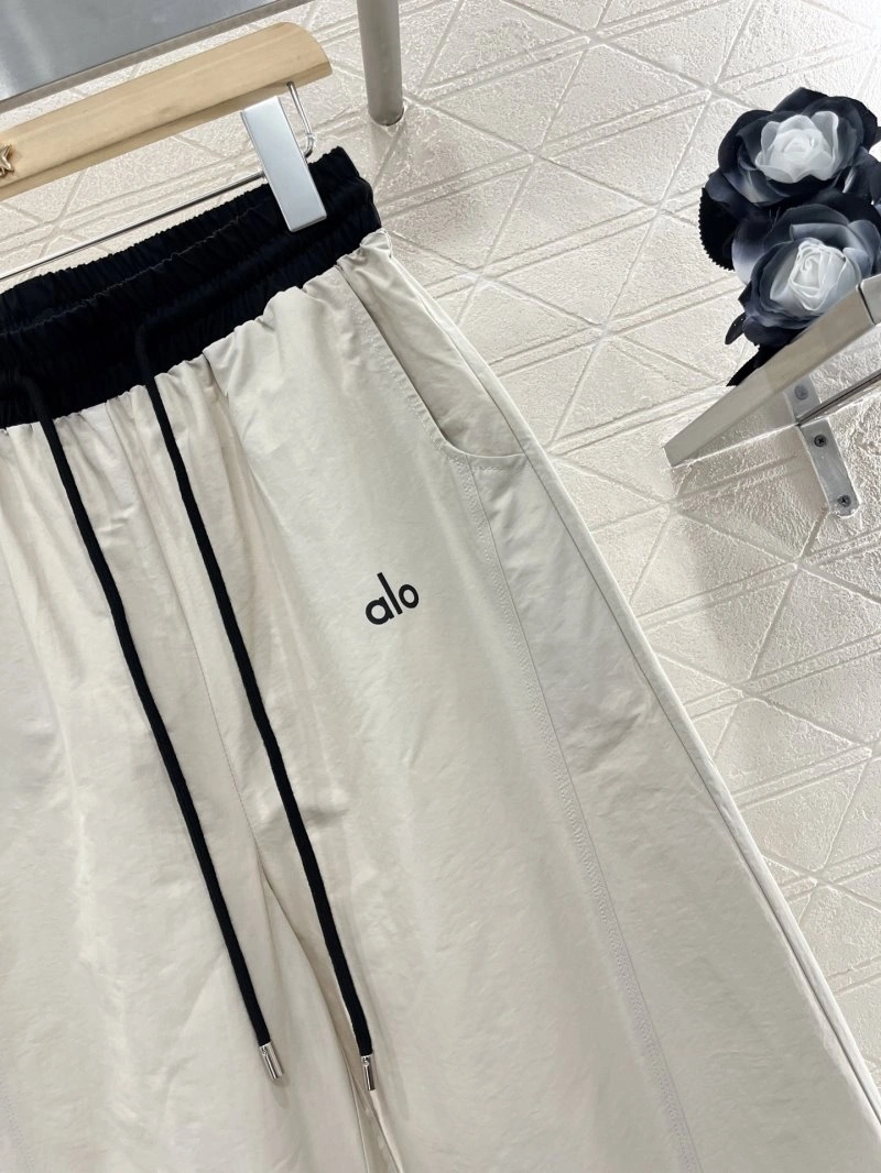 Discounted Loewe Long Pants
