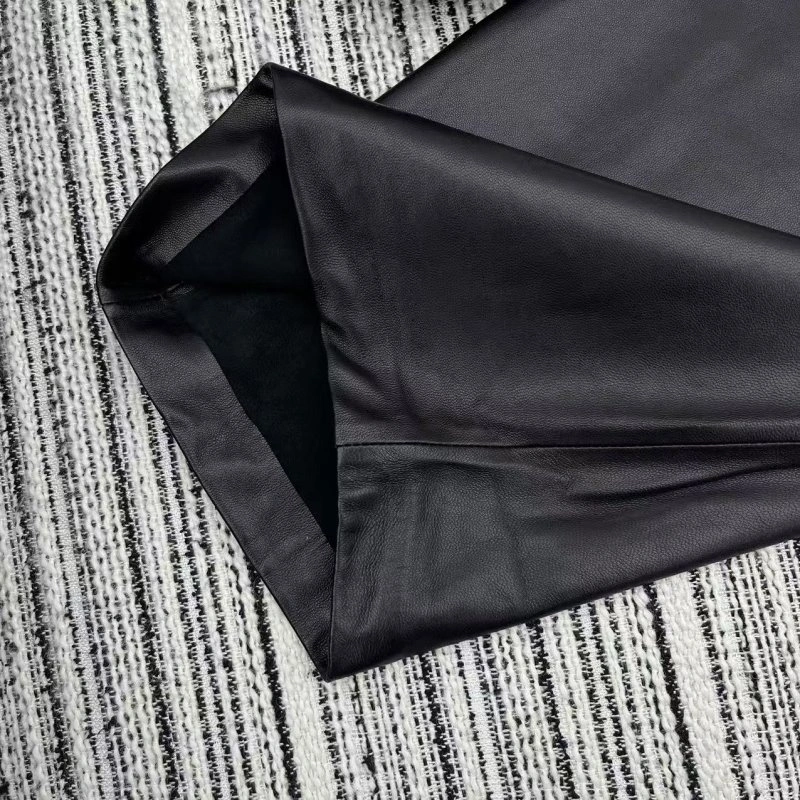 Low-cost Loewe Long Pants