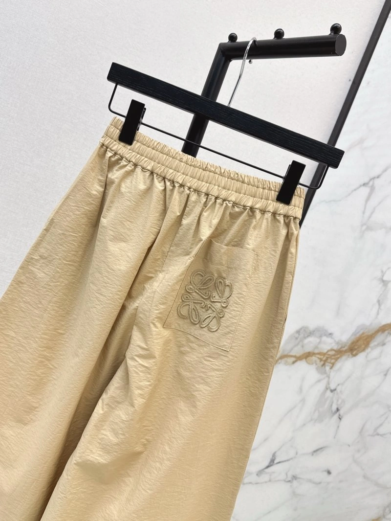 Top match Loewe Long Pants