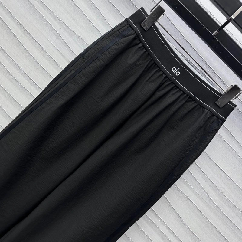 Economical Loewe Long Pants