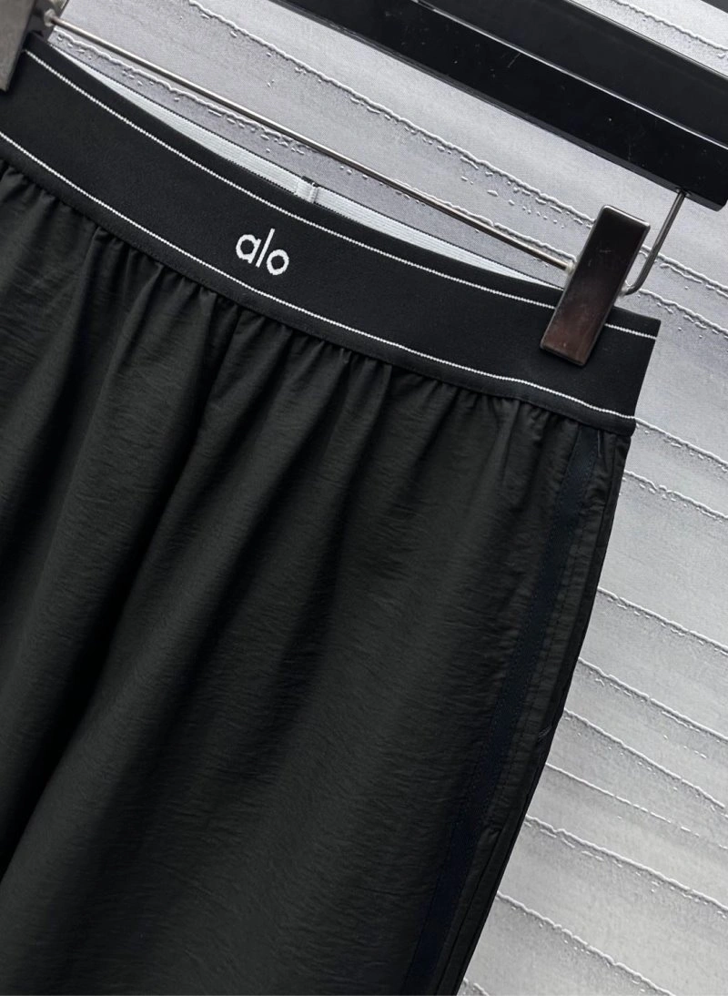 Economical Loewe Long Pants