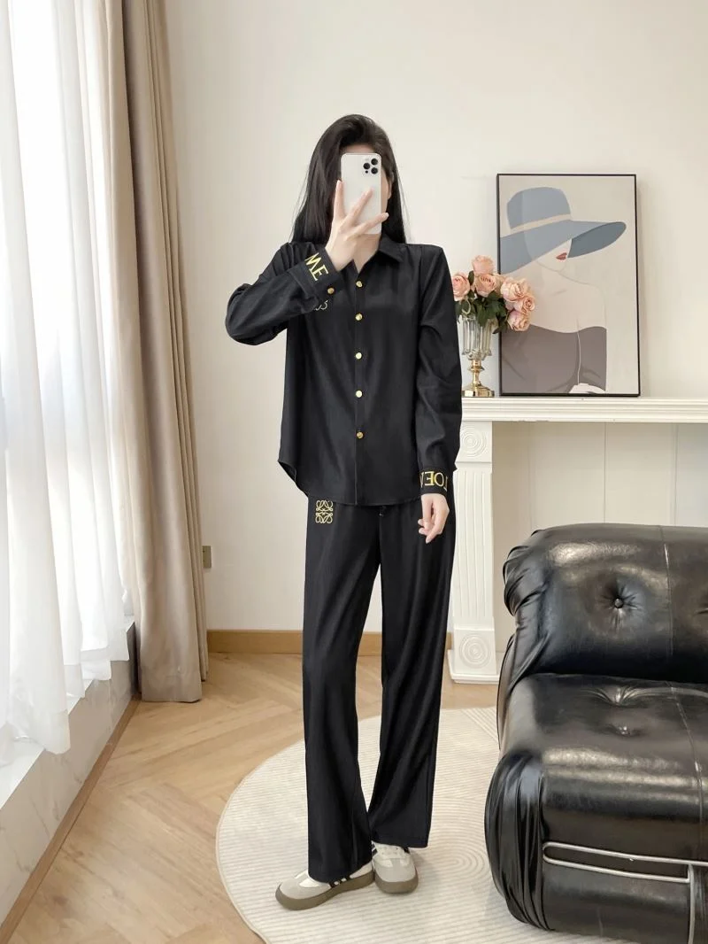Loewe Long Suits