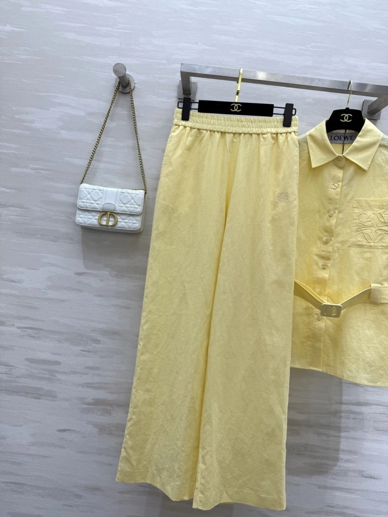 Top mirror Loewe Long Suits