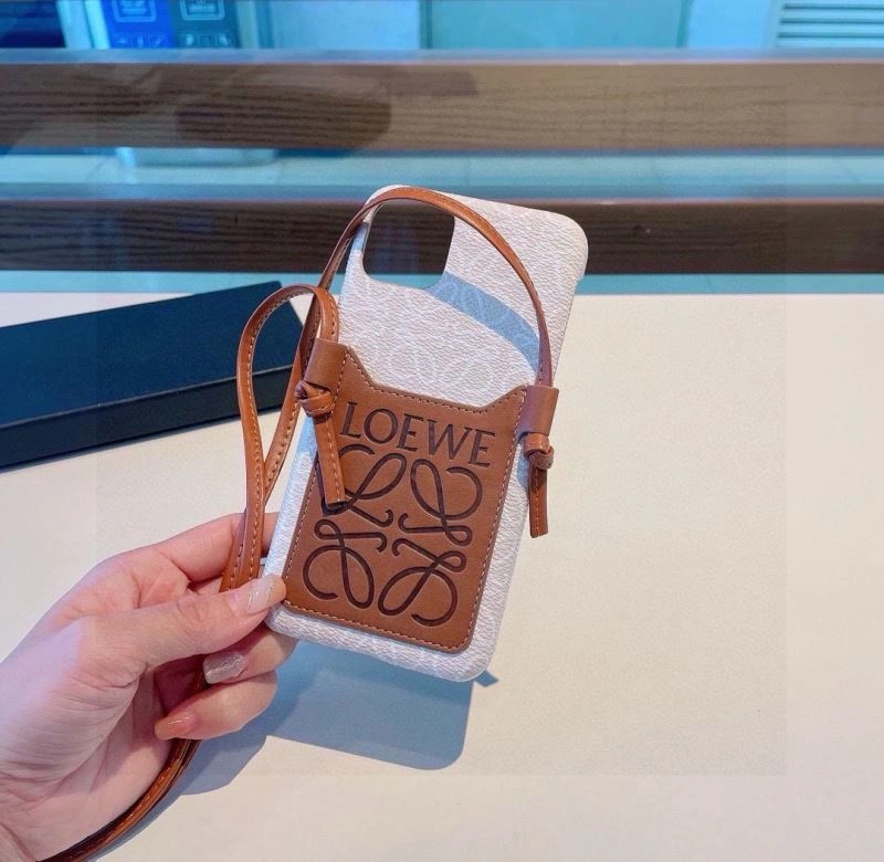 Cut-rate Loewe Mobile Cases
