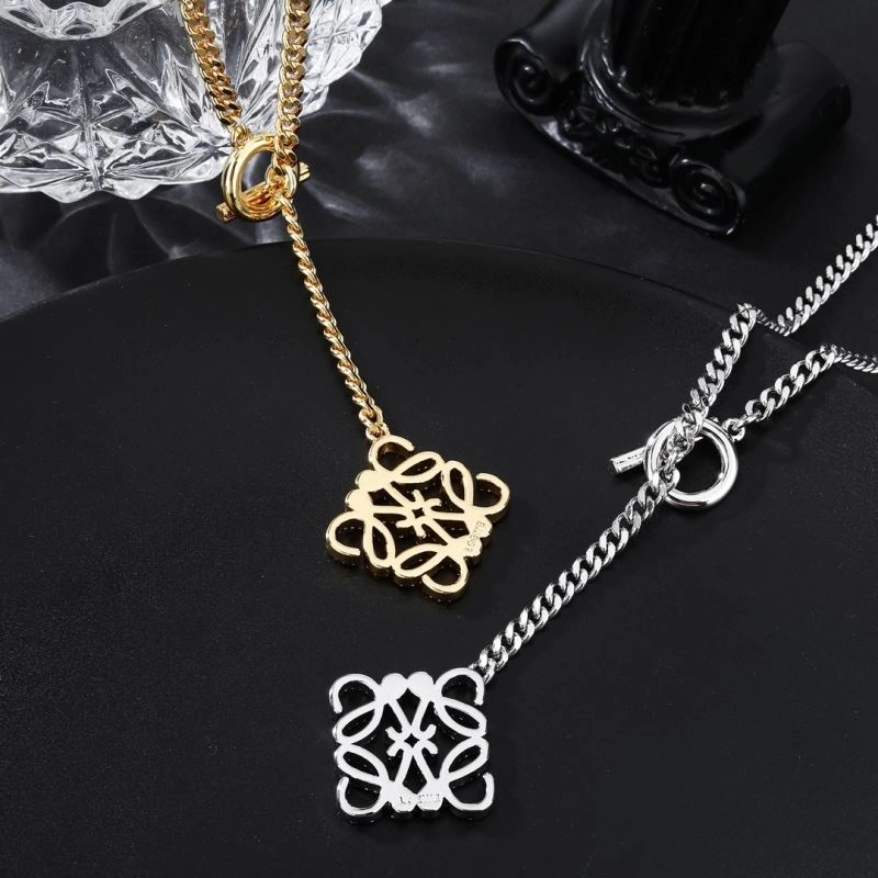 Bargain Loewe Necklaces