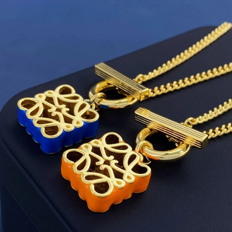 Top mirror Loewe Necklaces