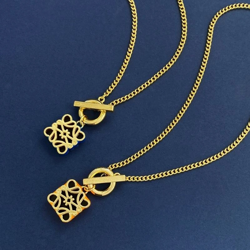 Top mirror Loewe Necklaces