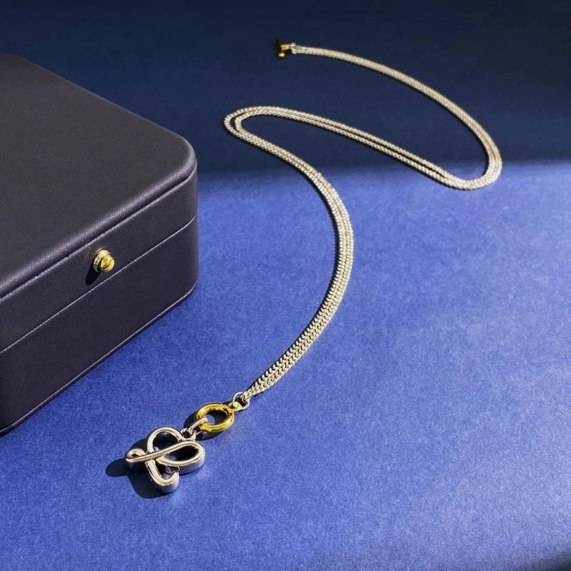 Official Loewe Necklaces