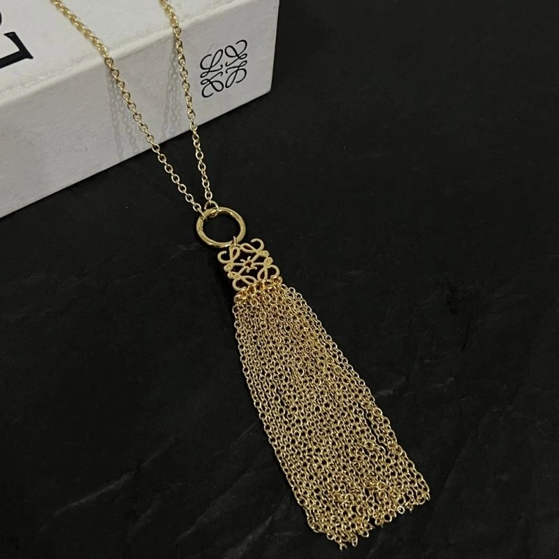 High accuracy Loewe Necklaces