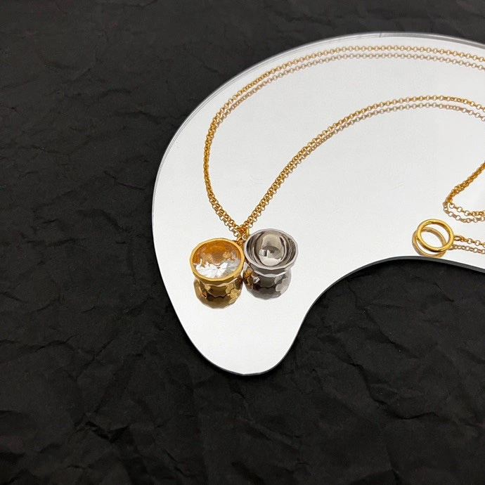 Precise copy Loewe Necklaces