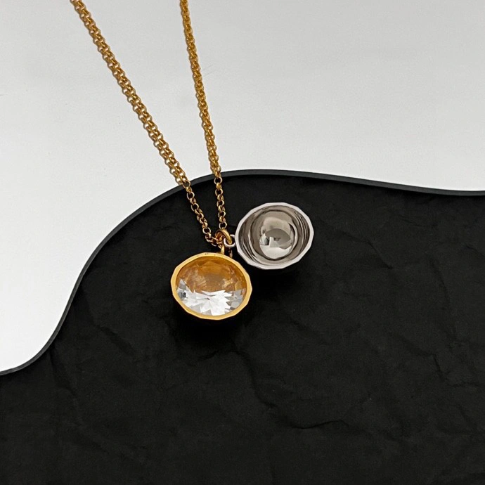 Precise copy Loewe Necklaces