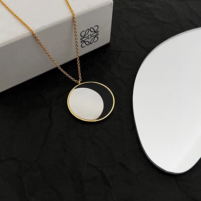 OEM Loewe Necklaces