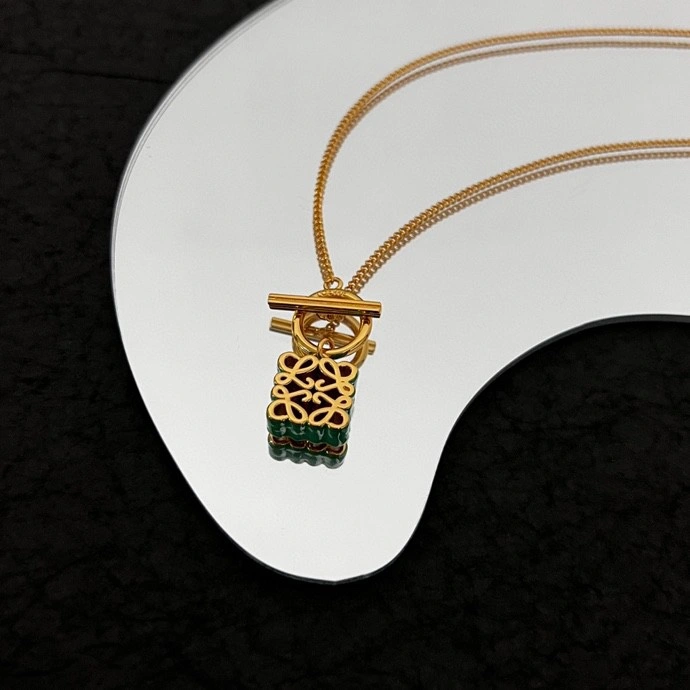 Bargain Loewe Necklaces