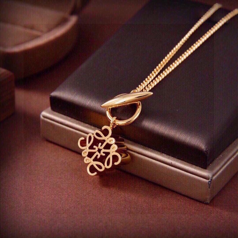 Loewe Necklaces