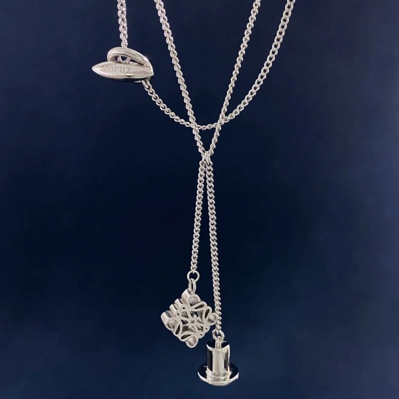 Cut-rate Loewe Necklaces