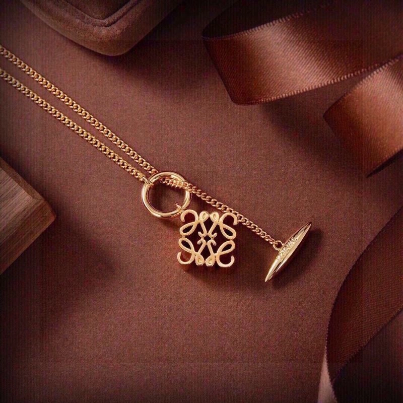 Inexpensive Loewe Necklaces