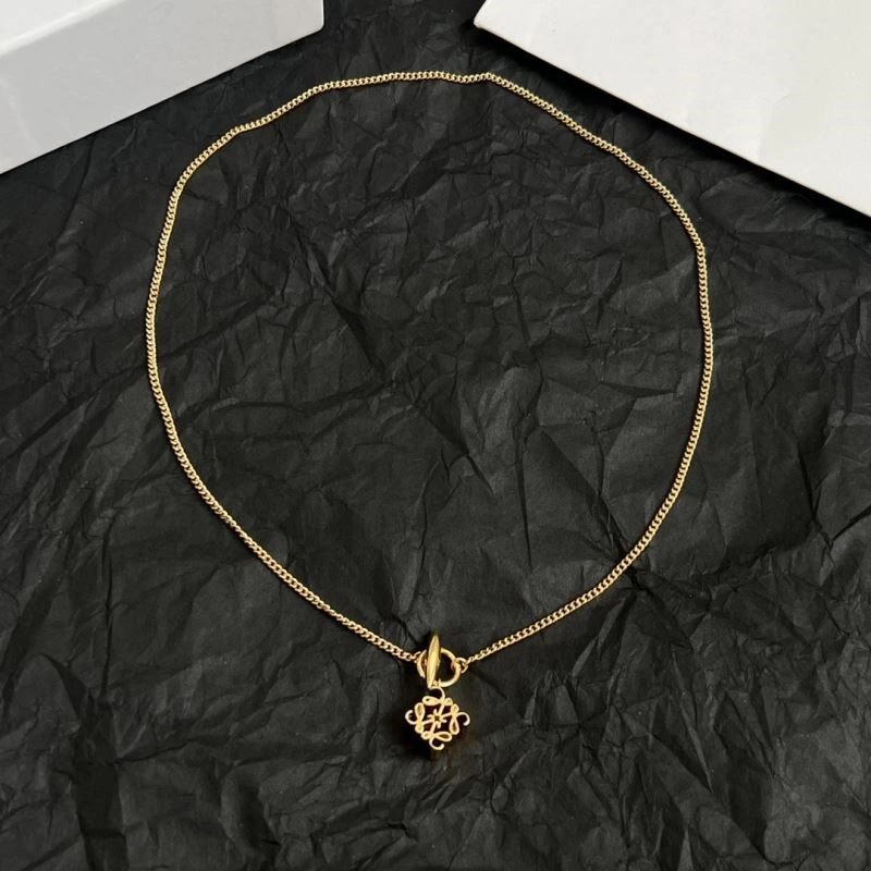 1:1 copy Loewe Necklaces