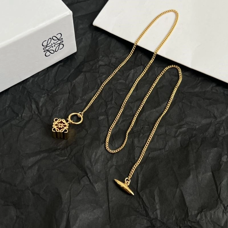 1:1 copy Loewe Necklaces