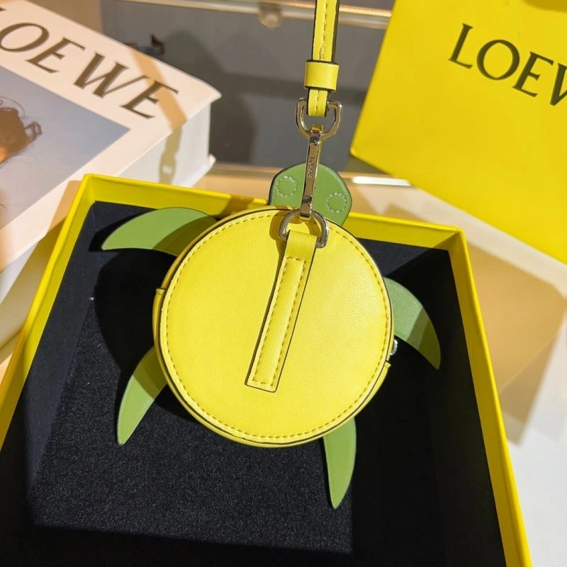High accuracy Loewe Ornaments