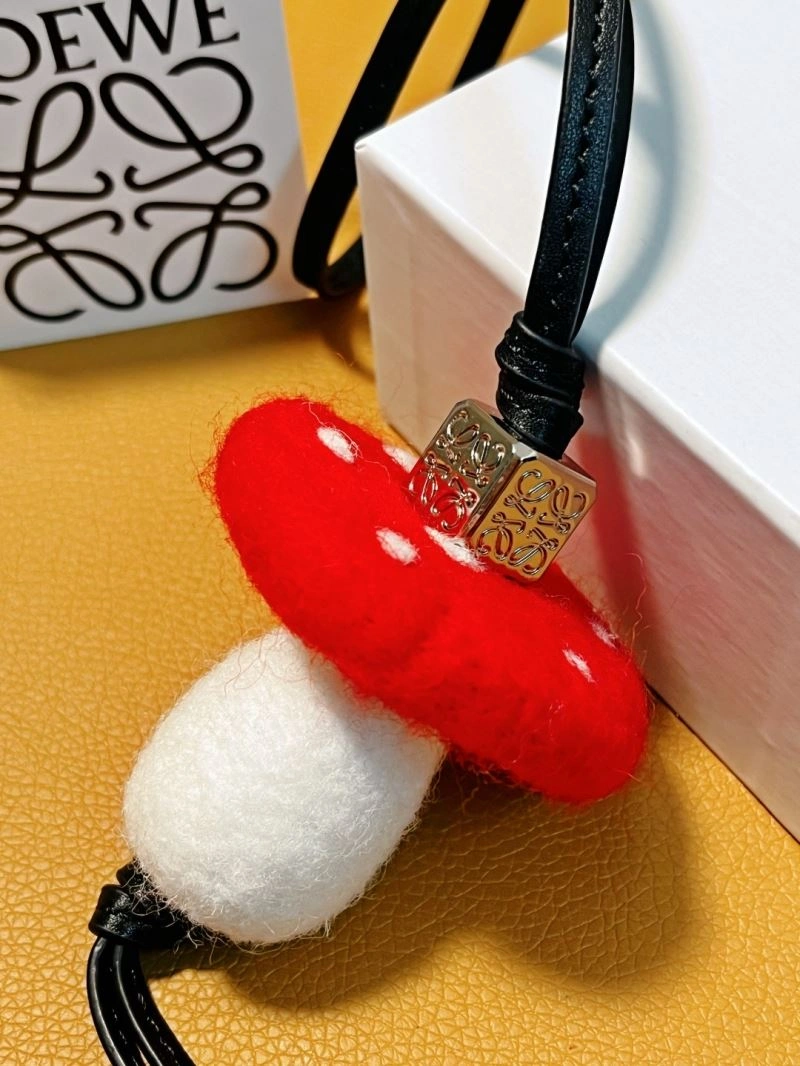 Budget-friendly Loewe Ornaments