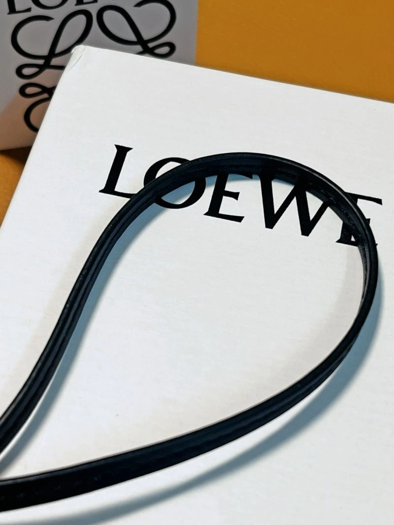 Budget-friendly Loewe Ornaments