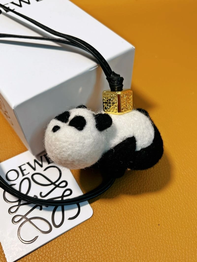 Economical Loewe Ornaments