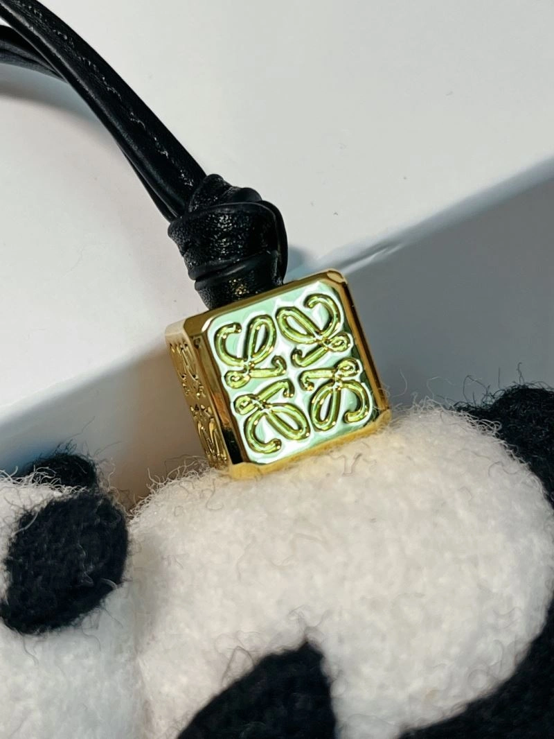 Economical Loewe Ornaments