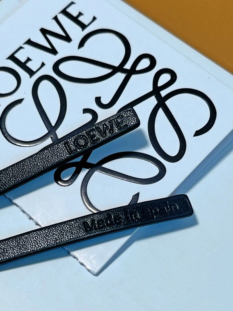 Economical Loewe Ornaments
