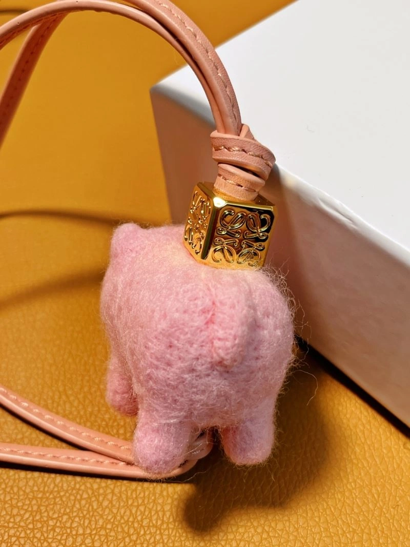 Budget-friendly Loewe Ornaments