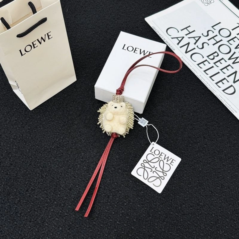 High accuracy Loewe Ornaments