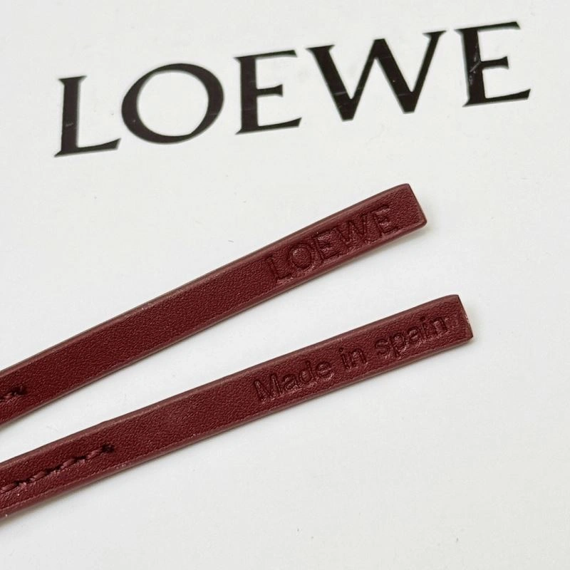 High accuracy Loewe Ornaments