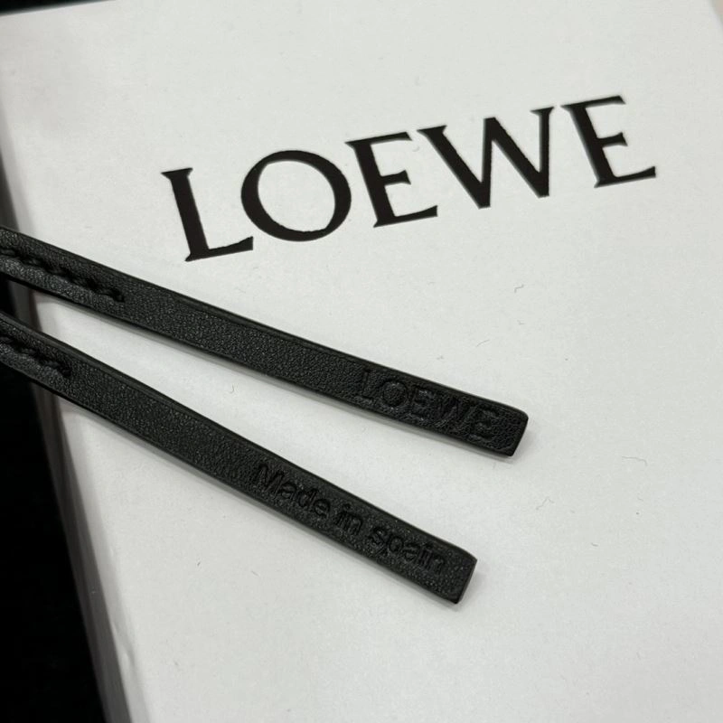 Economical Loewe Ornaments