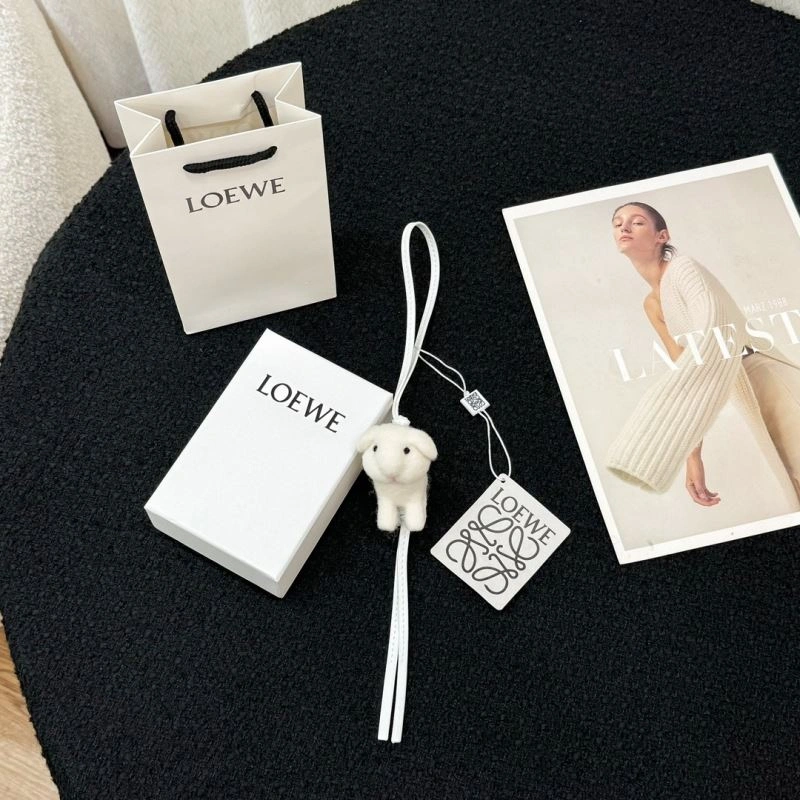 Loewe Ornaments