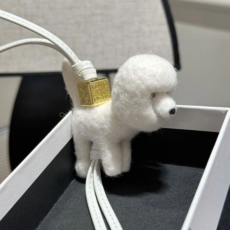 Economical Loewe Ornaments