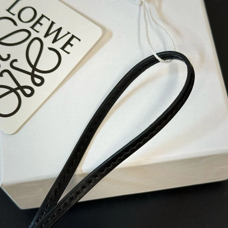 Value-priced Loewe Ornaments