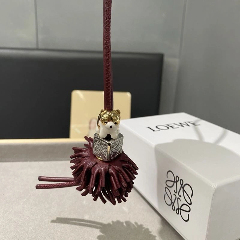 Budget-friendly Loewe Ornaments